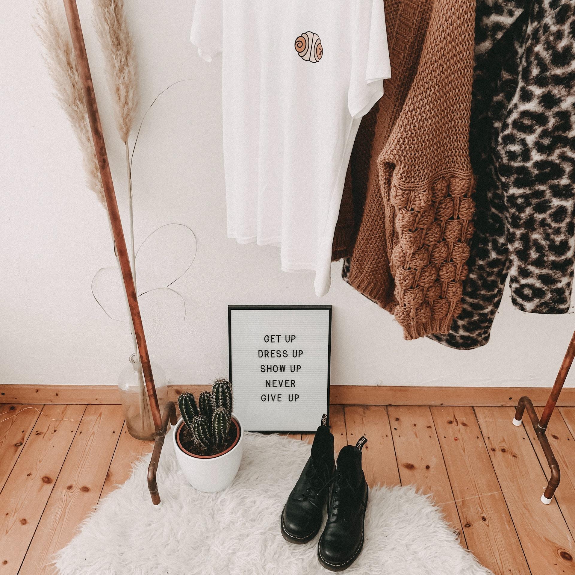 5 Ways To Convert Your Home Into A Minimalistic Heaven - Craftsonfire