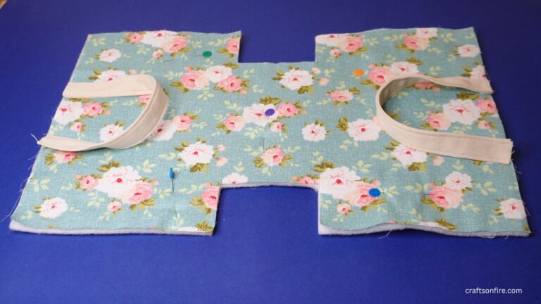 How To Sew A Small Tote Bag For Beginners - Craftsonfire